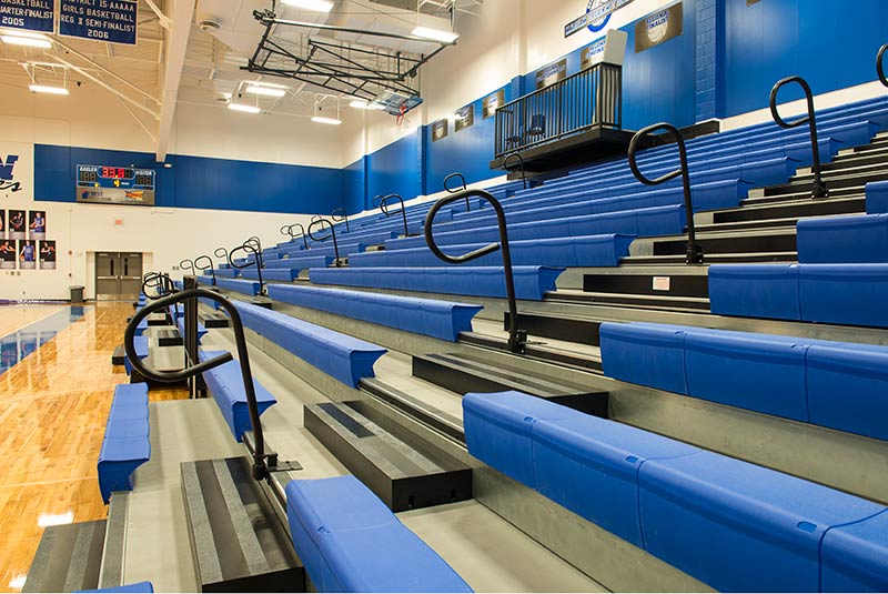Georgetown High School gymnasium with model 4500 telescoping stands ...