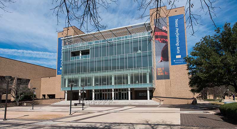 Texas Performing Arts Bass Hall with model 10.12.86.4 Grand Rapids ...