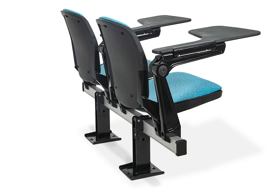 Worldwide leader for fixed and telescopic seating
