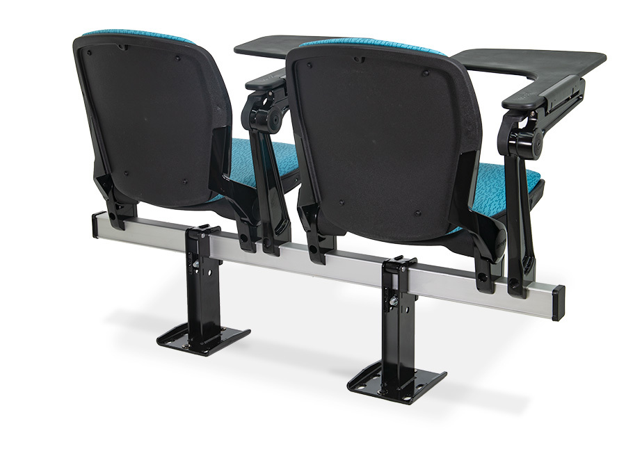 Worldwide leader for fixed and telescopic seating