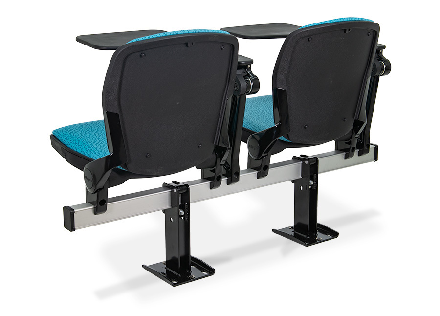Worldwide leader for fixed and telescopic seating