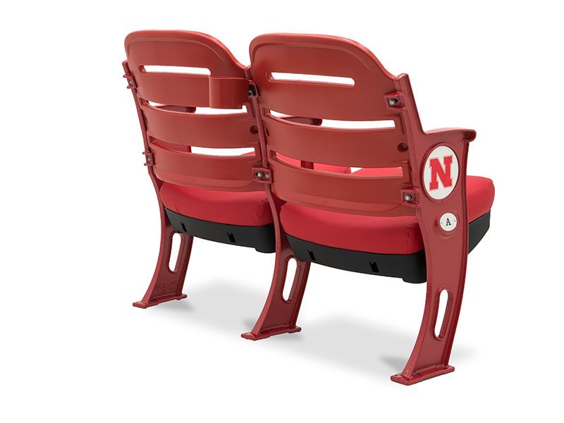 Model 507.12.202.202 American Stadium chair manufactured by Irwin ...