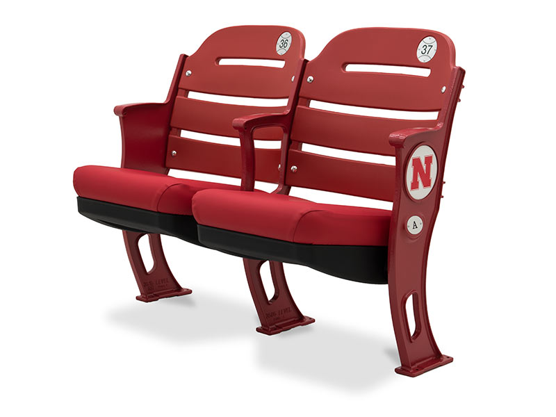 Model 507.12.202.202 American Stadium chair manufactured by Irwin ...