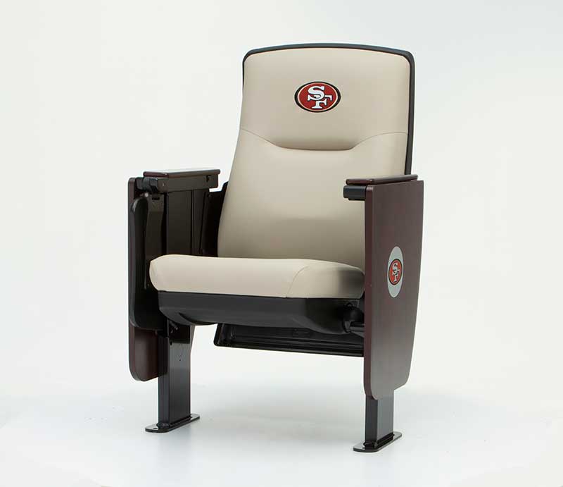 71.12.79.149 Signature film room, team room chair