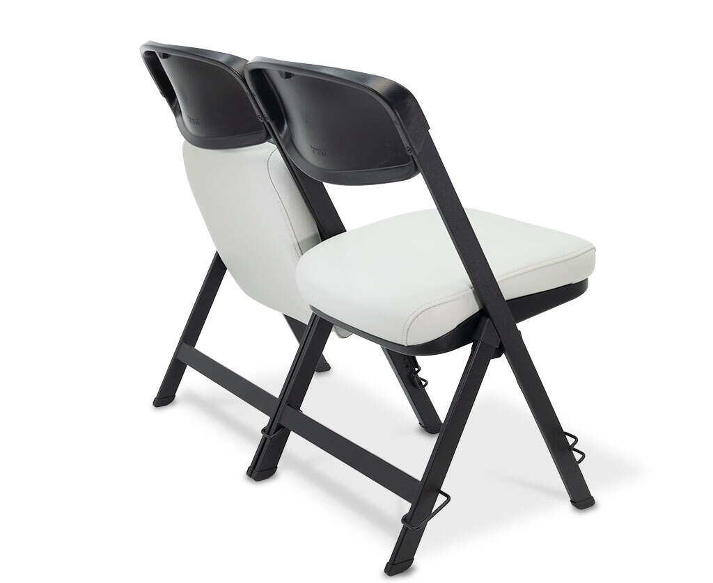 Gathr Now portable folding chair with quick-secure ganging