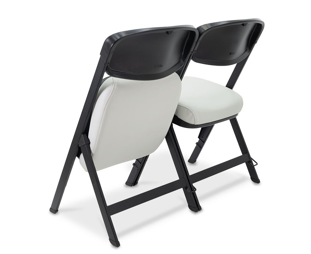 Gathr Now portable folding chair with quick-secure ganging